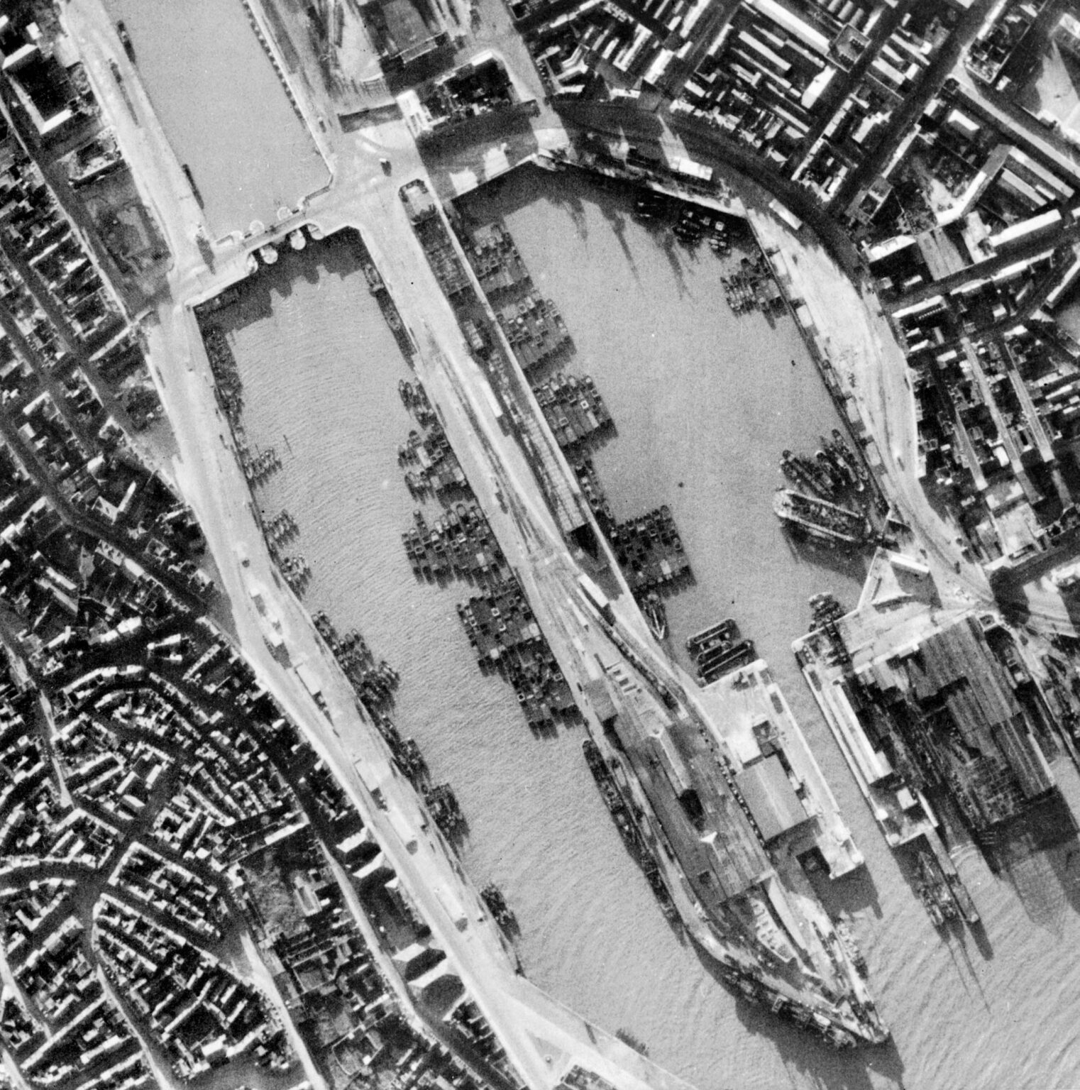 Bomber Command’s Battle of the Barges – Steve Darlow